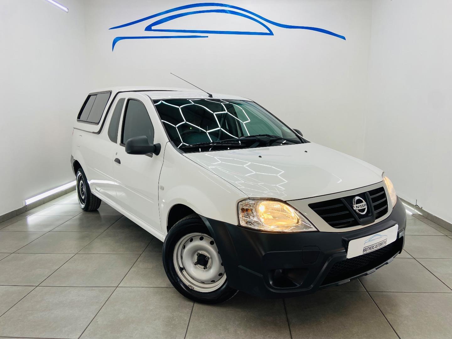 2022 Nissan NP 200 NP200 1.6 8V Q2FyTGlzdGluZzo1NDQzMjg R189900 | Avo Auto