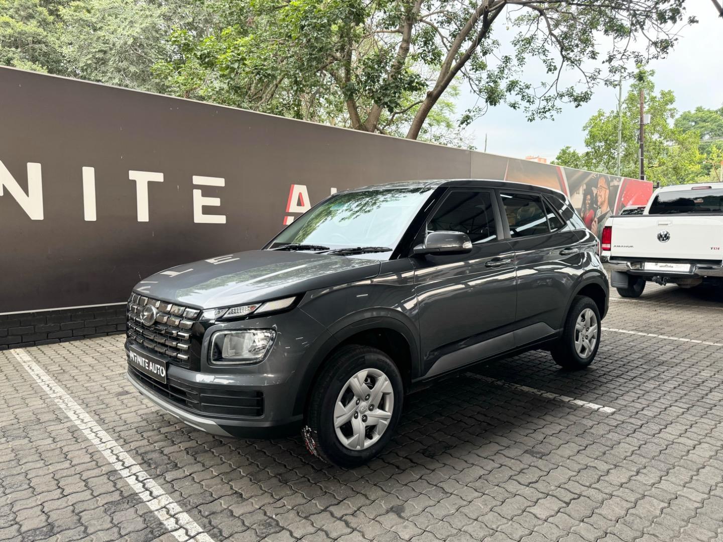 2023 Hyundai Venue 1.2 Motion Q2FyTGlzdGluZzo0MjMyMzI R229900 | Avo Auto