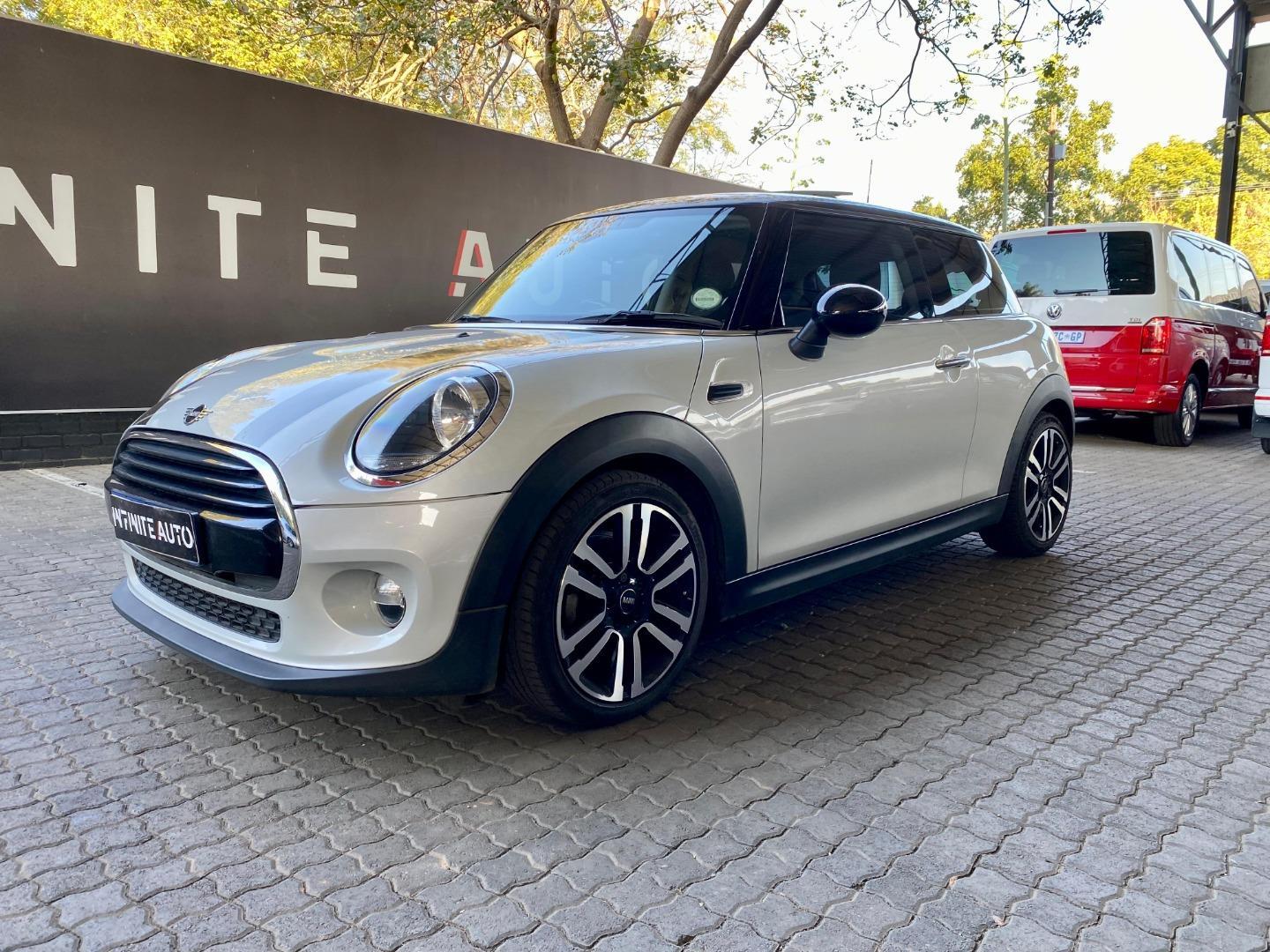 2019 MINI Cooper Mark V 100 kW Steptronic Q2FyTGlzdGluZzo0NzA5MTg ...