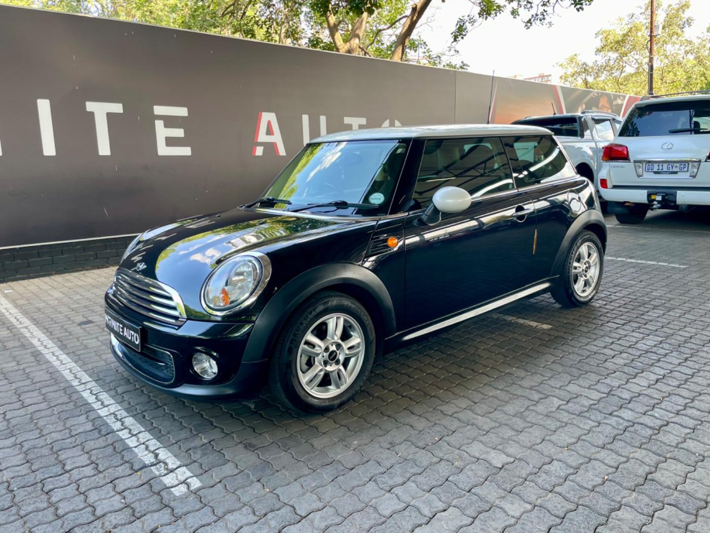2011 MINI One 1.6 Q2FyTGlzdGluZzozNzA5Mzk R159900 | Avo Auto